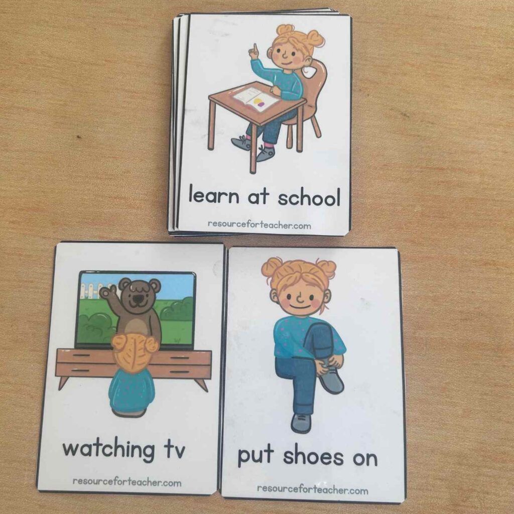 Preschool Daily Routine Flash Cards for Firls - Resource For Teacher